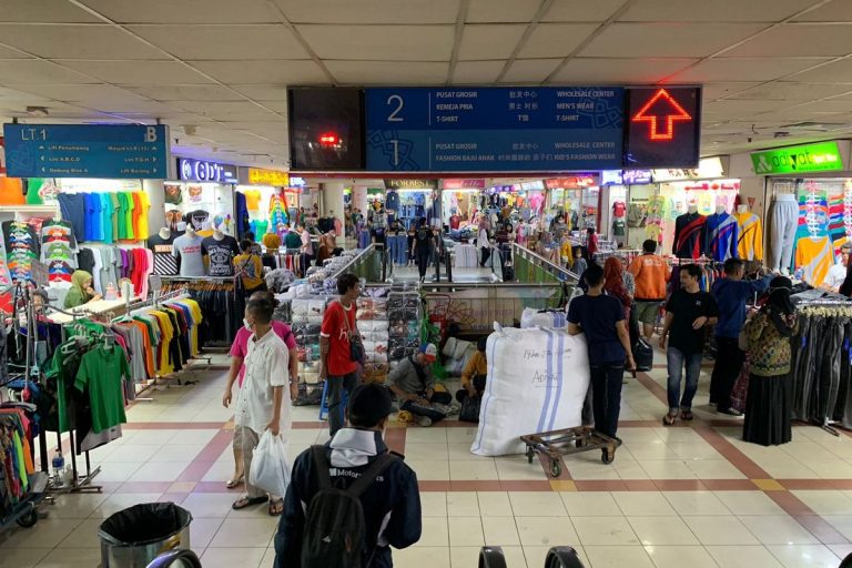 Pasar Tanah Abang: Pusat Grosir Terbesar Di Asia Tenggara